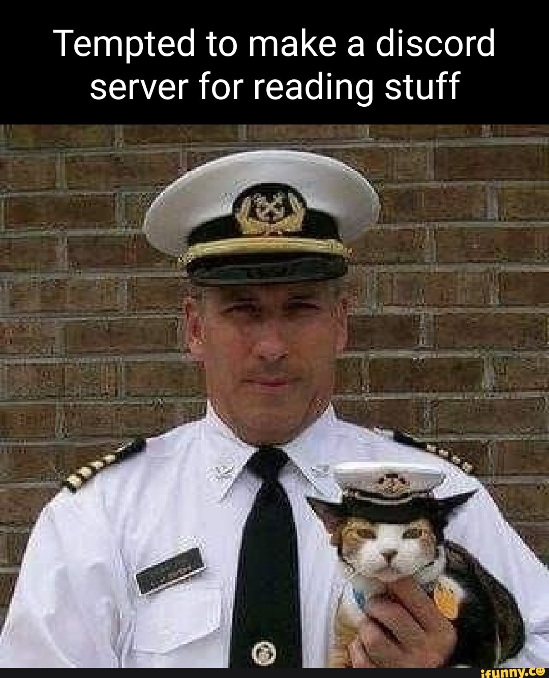 Tempted to make a discord server for reading stuff - iFunny