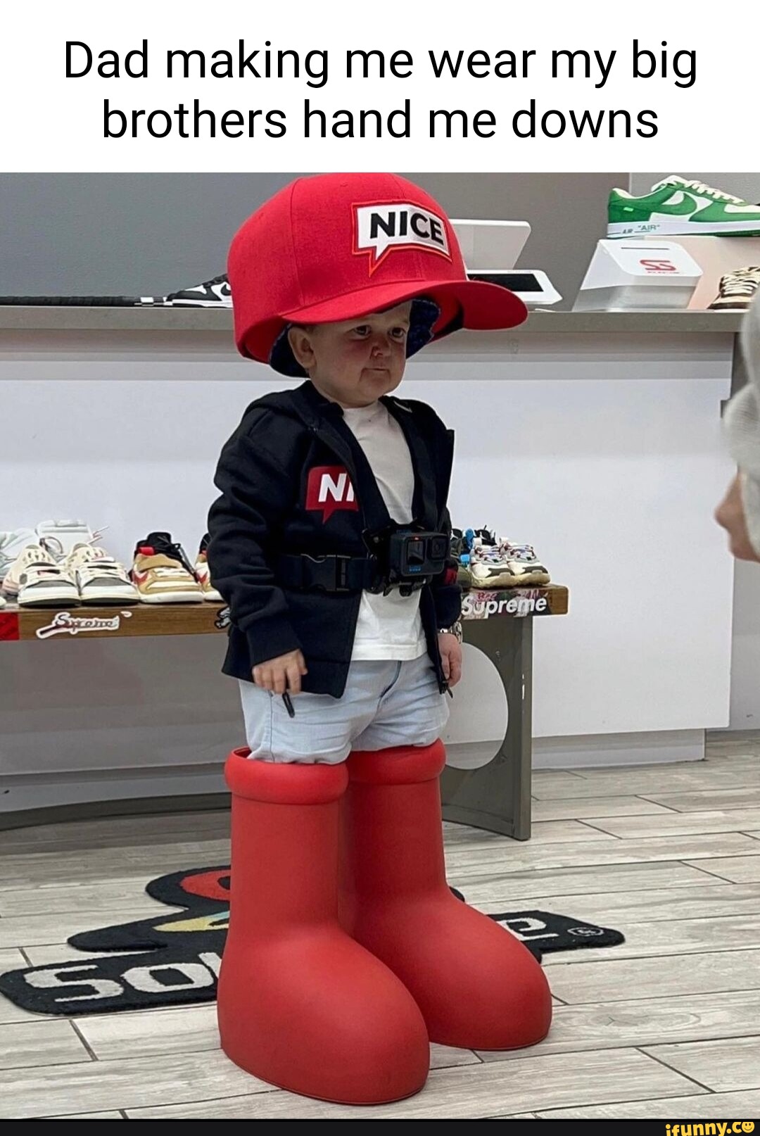 Dad making me wear my big brothers hand me downs - iFunny