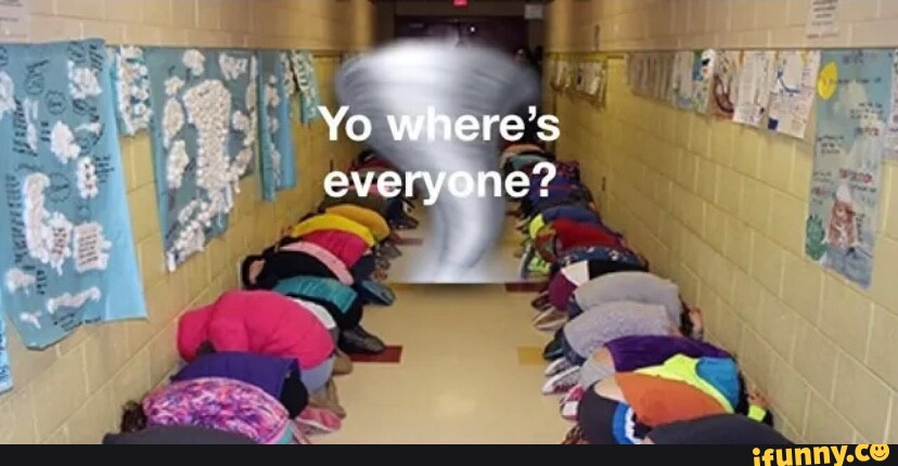 Yo where's everyone? - iFunny