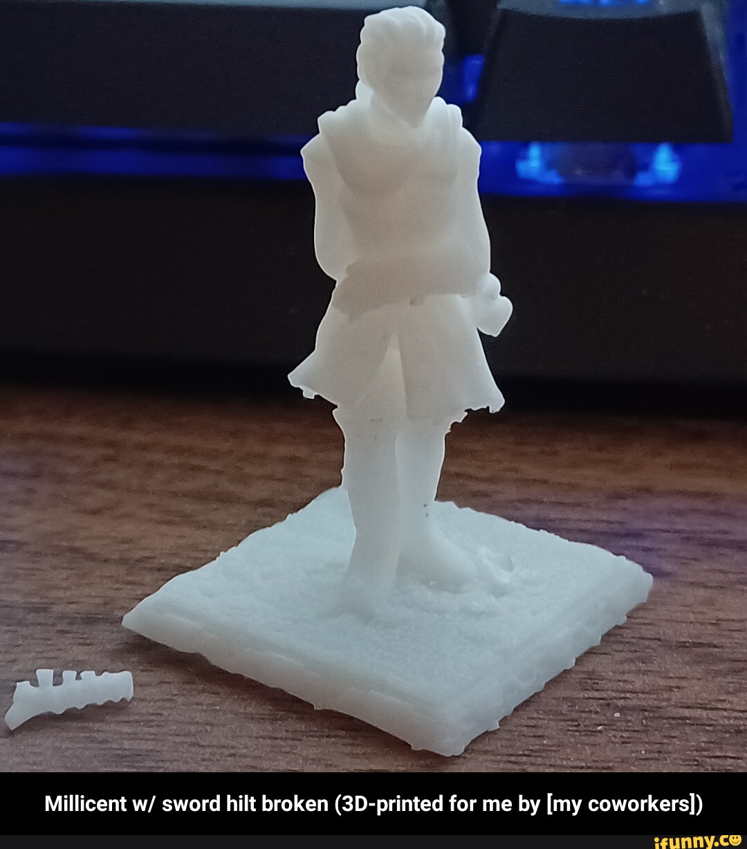 Millicent w/ sword hilt broken (3D-printed for me by [my coworkers]) - Millicent w/ sword hilt ...