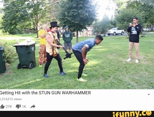 Jetting Hit with the STUN GUN WARHAMMER - iFunny