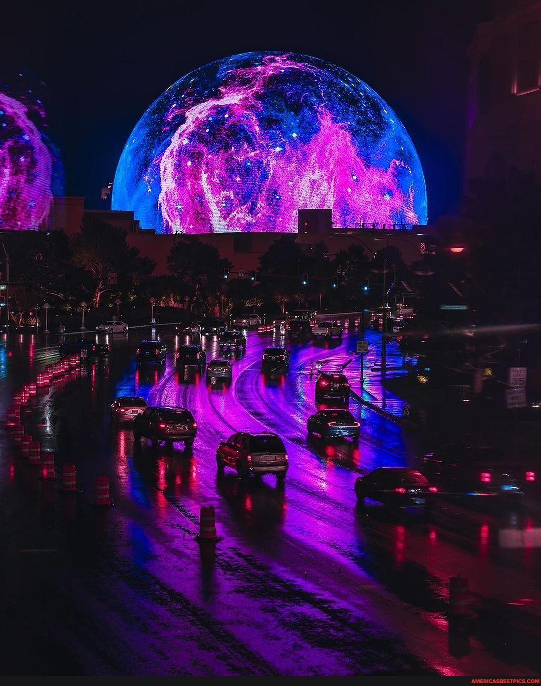 Las Vegas Sphere A mesmerizing display of colors that paint the night ...