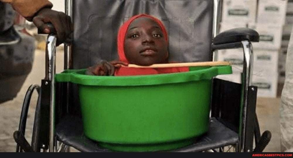 Limbless Teen Who Lived Her Entire Life Inside A Plastic Bucket ...