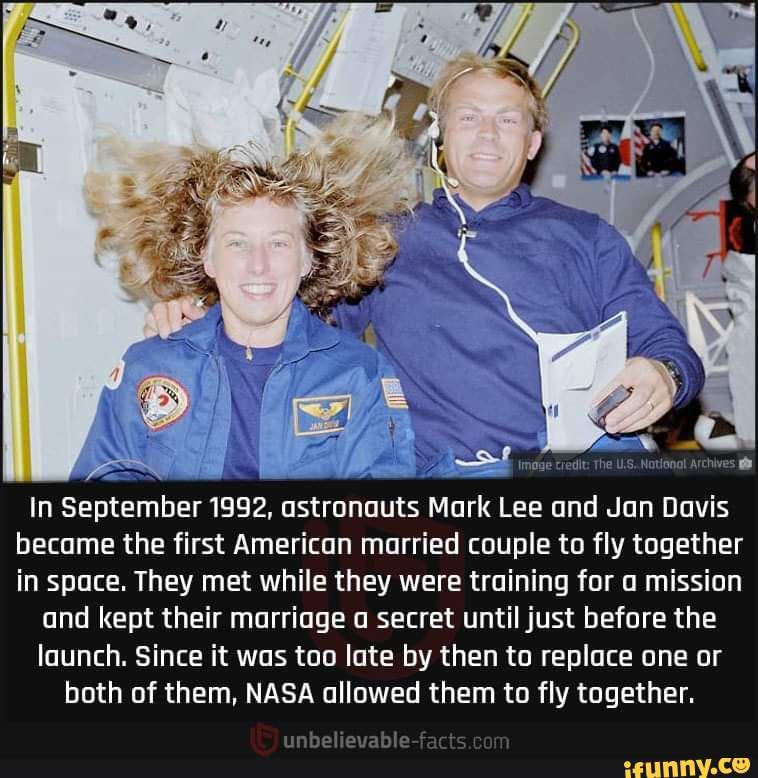 Image credit: The U.S. Noti6nal Archives In September 1992, astronauts ...