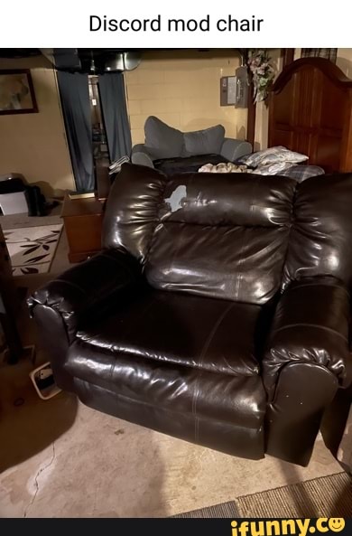 Discord mod chair ally - iFunny