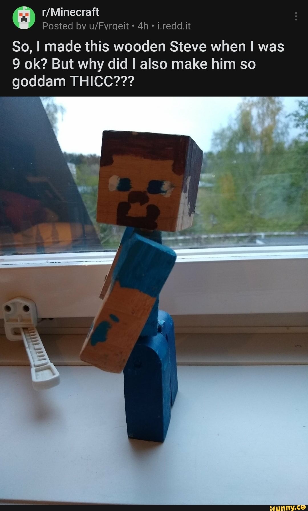 [4] r/Minecraft Posted by u/Fvraeit iredd.it So, I made this wooden ...