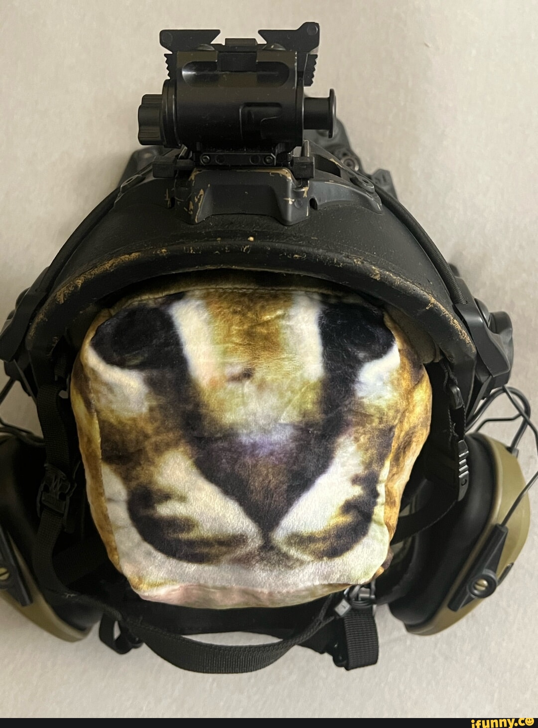 Bigfloppa memes. Best Collection of funny Bigfloppa pictures on iFunny